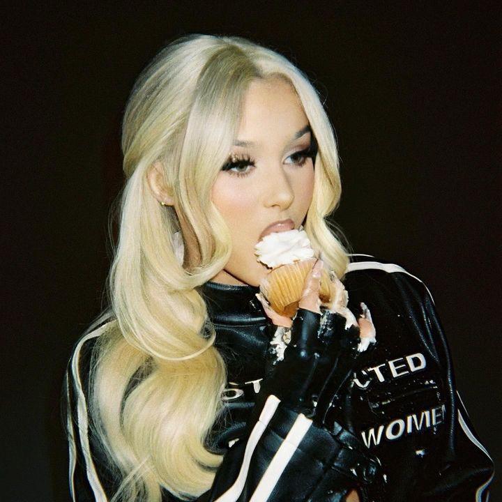 🦄 @alabamabarker - Alabama barker