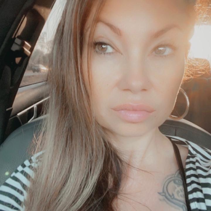 🦄 @jayrozay111 - - TikTok