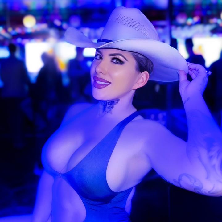 Honestly. It broke putting it together | Nova Starr (@the.official.nova.starr)