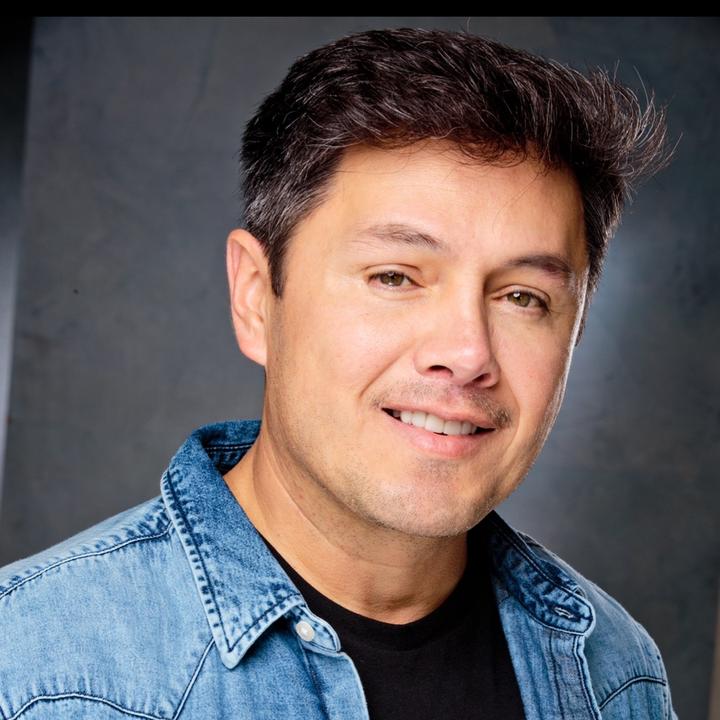 🦄 @inglesamericano101 - Daniel Manzano