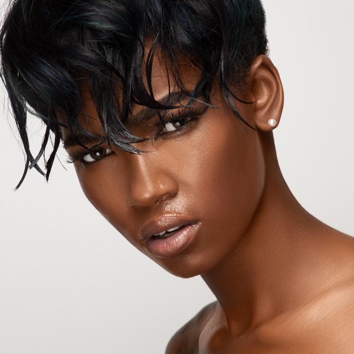 🦄 @therealtiareid - Tia Reid
