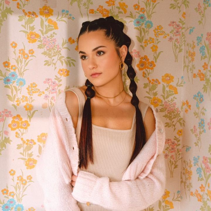 🦄 @jessicabaio - Jessica Baio - TikTok