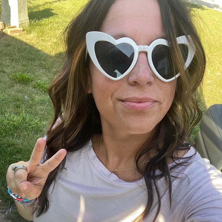 🦄 @officialambermarie - amber 💖 | working mom - TikTok