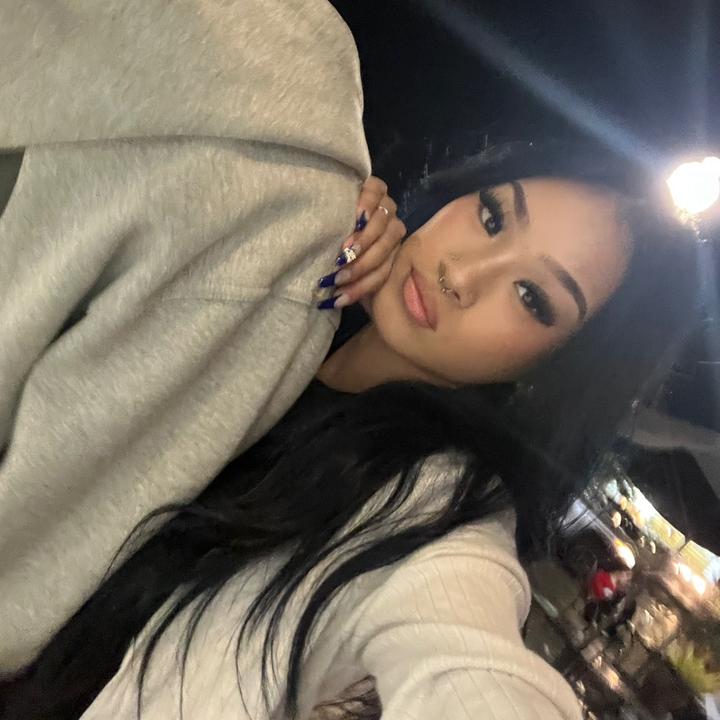 🦄 @kandycen - Kandyce