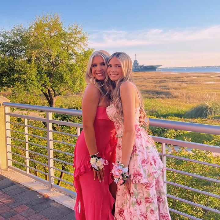 🦄 @zoee.george - zoë🥯 - TikTok